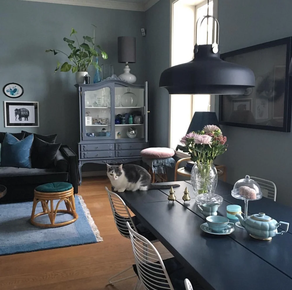 Color Therapy: living in a sea of blue — ASHLINA KAPOSTA