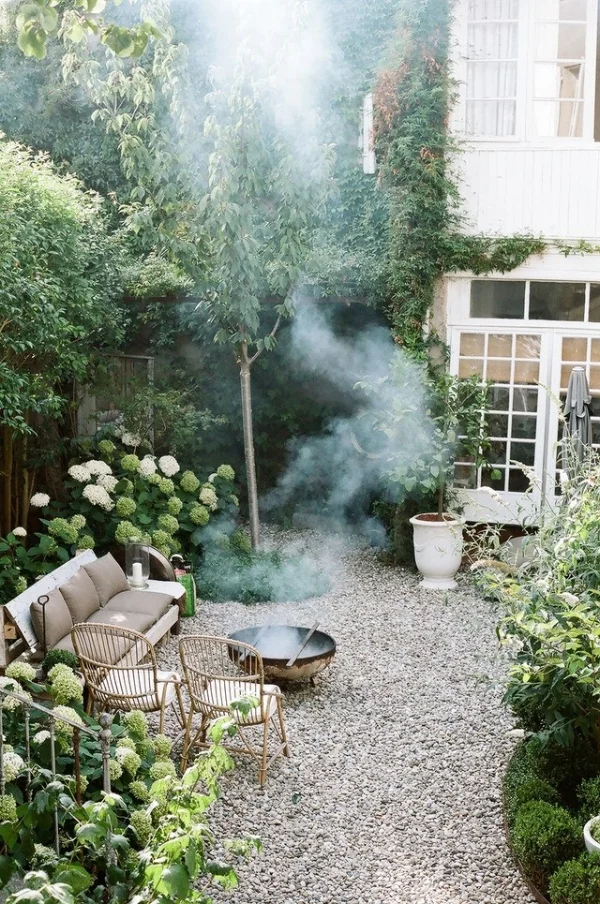 June inspiration: Cozy, chic and green — ASHLINA KAPOSTA