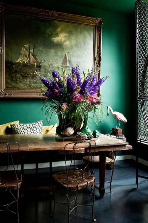 17 Glamorous Ways to Decorate with Green: Elegant Home Ideas for Fall ...