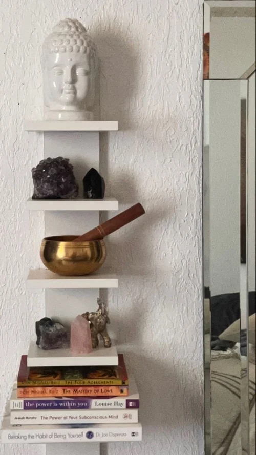 How to create a spiritual altar in 5 easy steps — ASHLINA KAPOSTA