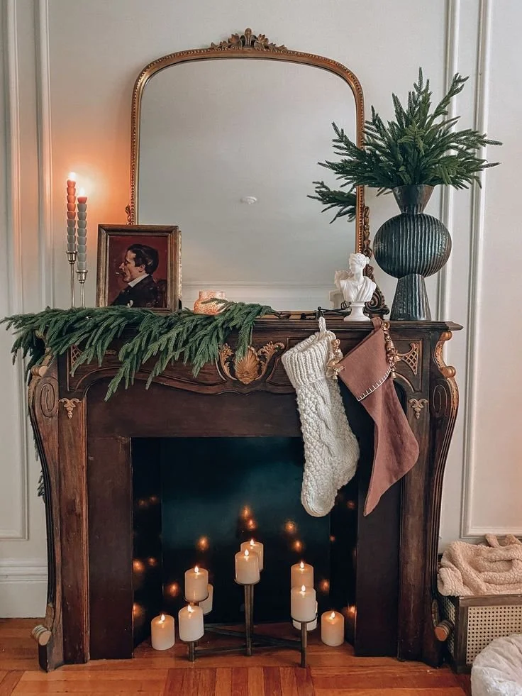 15 STUNNING CHRISTMAS FIREPLACE MANTLE DECORATING IDEAS THAT WILL GET ...