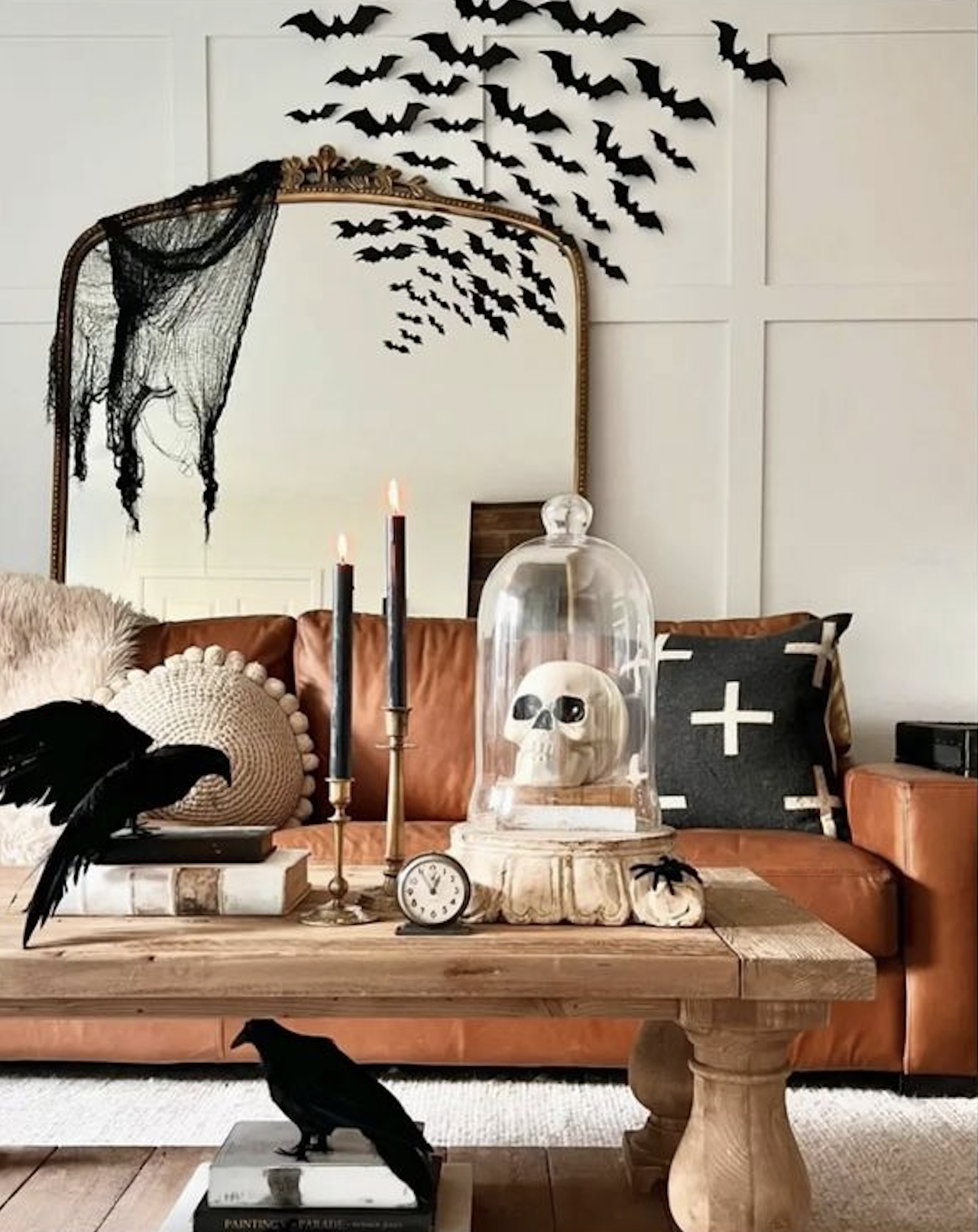 19+ Spooky Chic Halloween coffee table centerpiece ideas — ASHLINA KAPOSTA