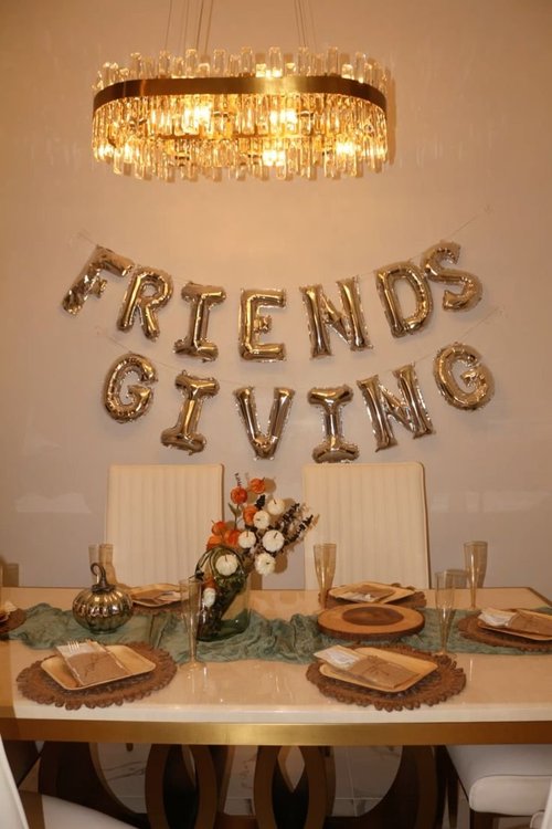 21 Easy & Crowd-Pleasing Friendsgiving Food Ideas Everyone Will Love ...