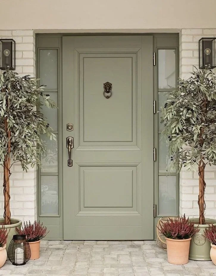 Unlock Good Luck & Prosperity: The Feng Shui Benefits of a Green Front ...