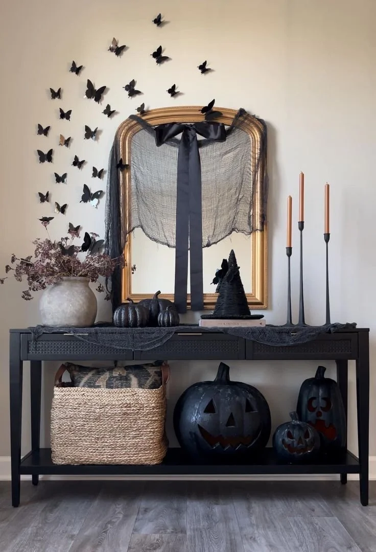 35+ Inspiring Halloween Entryway Decorating Ideas You Will Want To Copy ...