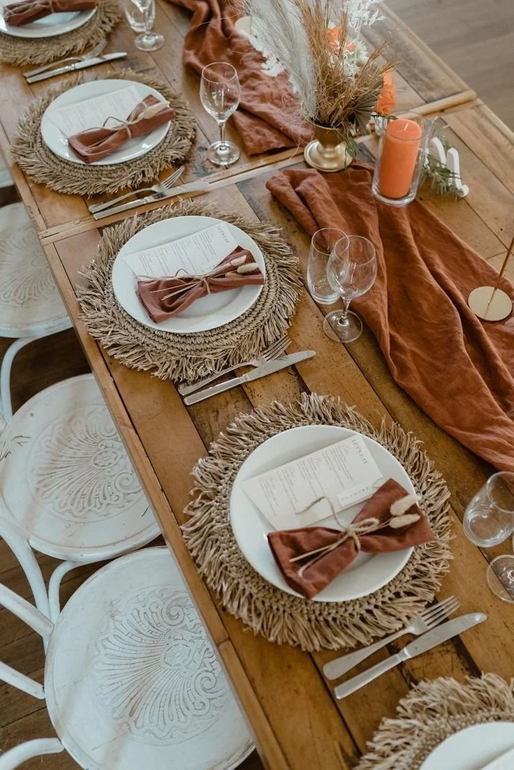 20 Stylish Fall Table Runner Ideas You Need To Try — ASHLINA KAPOSTA