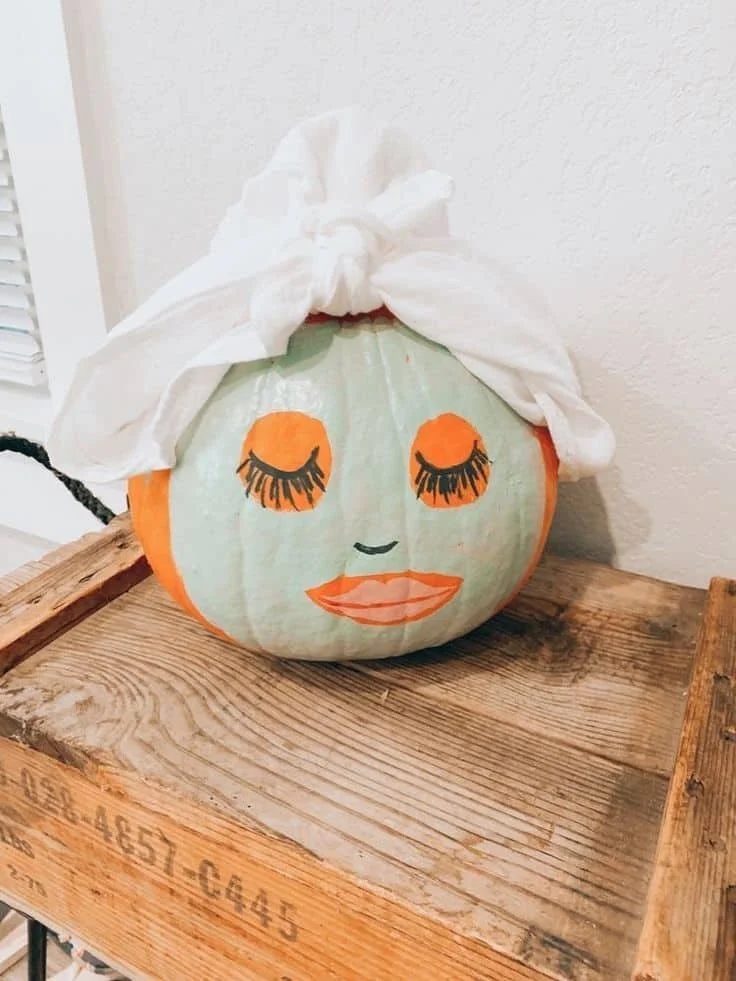 23+ Seriously Chic No Carve Pumpkin Decorating Ideas — ASHLINA KAPOSTA