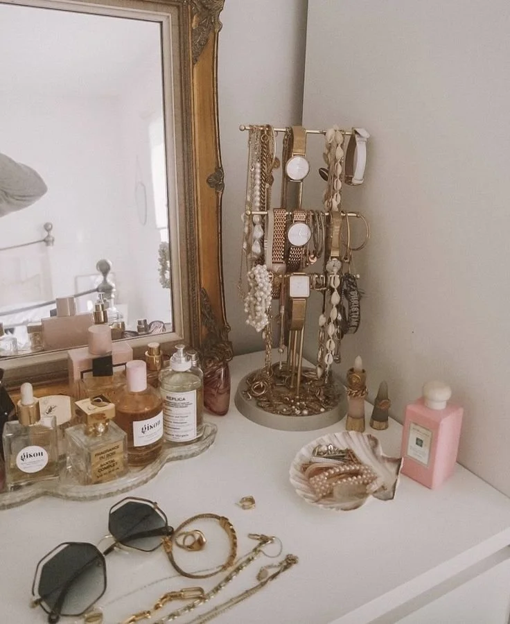 17+ Inspiring Ways to Organize and Display Your Jewelry at home ...