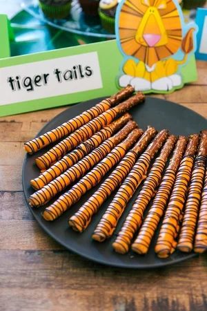 15 Best Ideas and Tips For Throwing a Wild One Themed Birthday Party ...