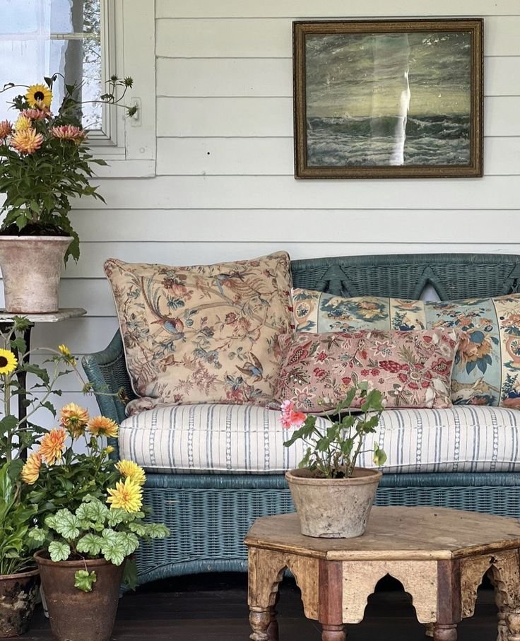 22 Cozy Decorating Ideas To Refresh Your Home for Spring — ASHLINA KAPOSTA