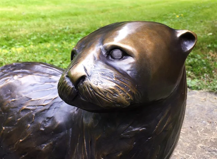 Ayock Otter Twisted - bronze by Georgia Gerber — Rob Schouten Gallery ...