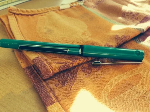 Guide | 1.4 - Essence Objects Exercise