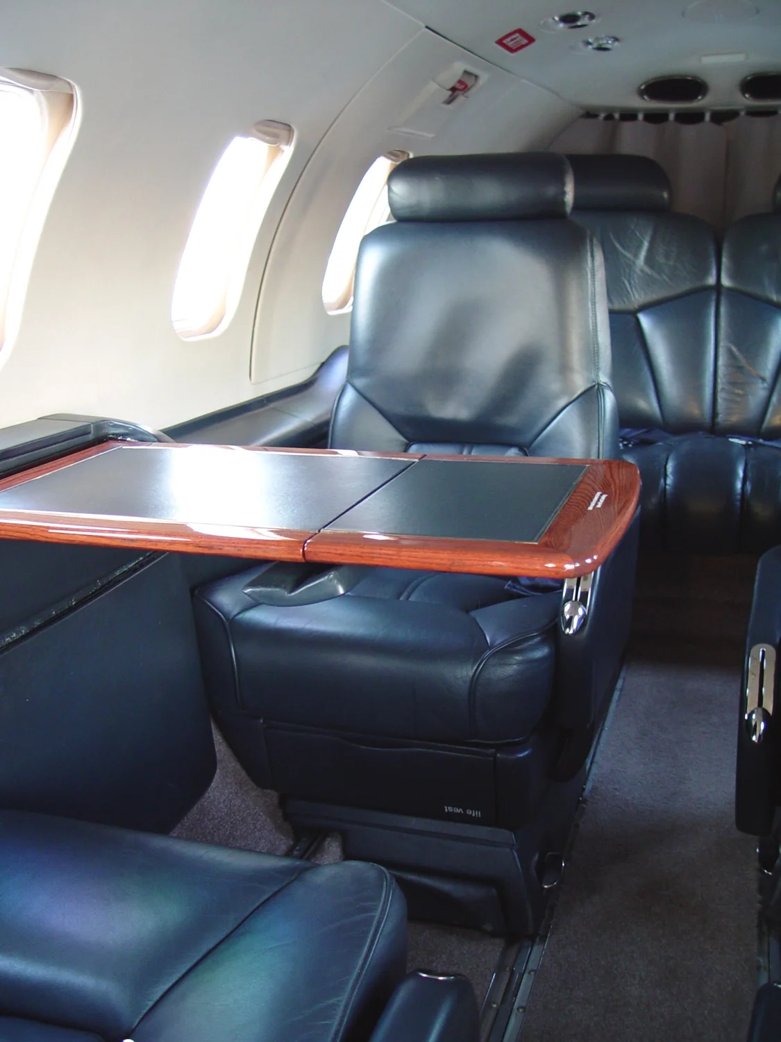 Lear 31a Interior