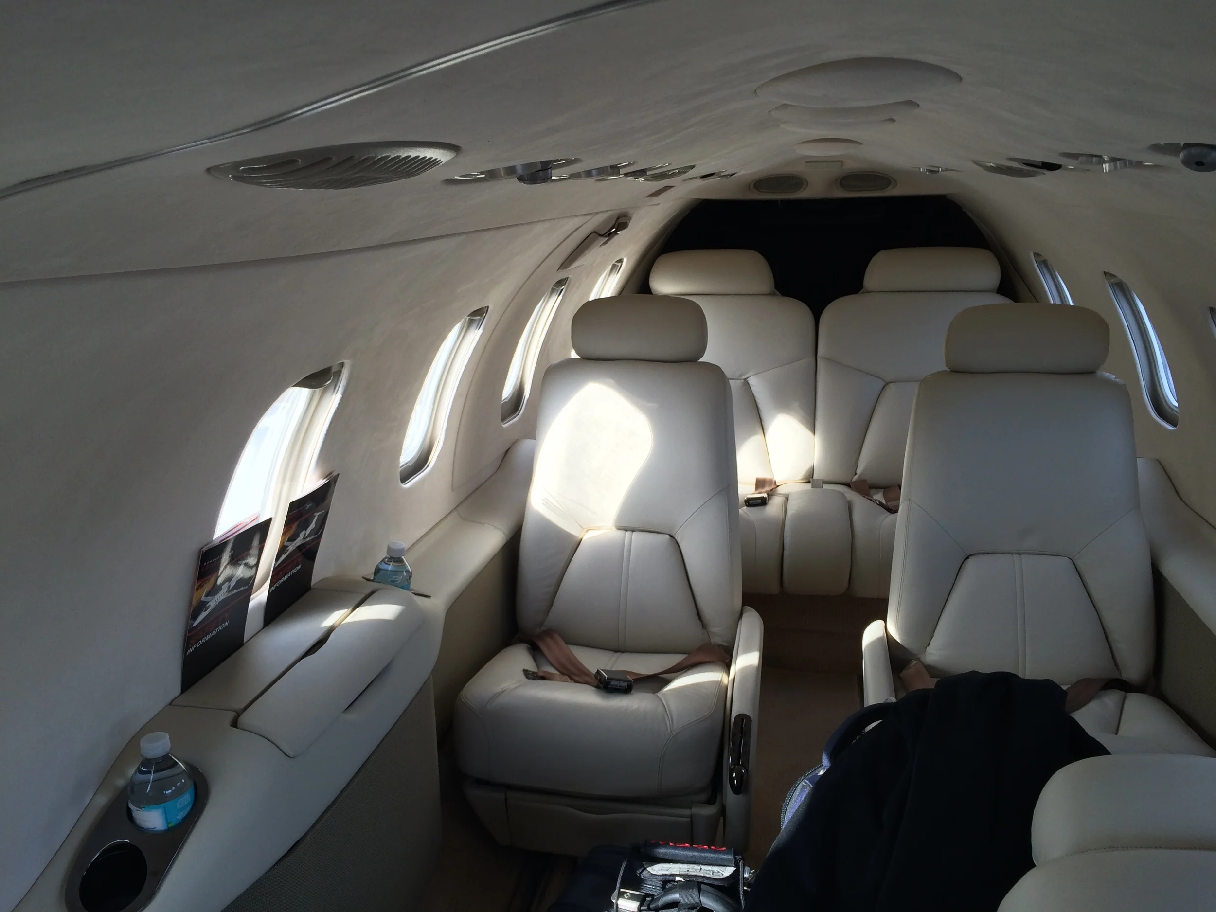 Lear 31a Interior