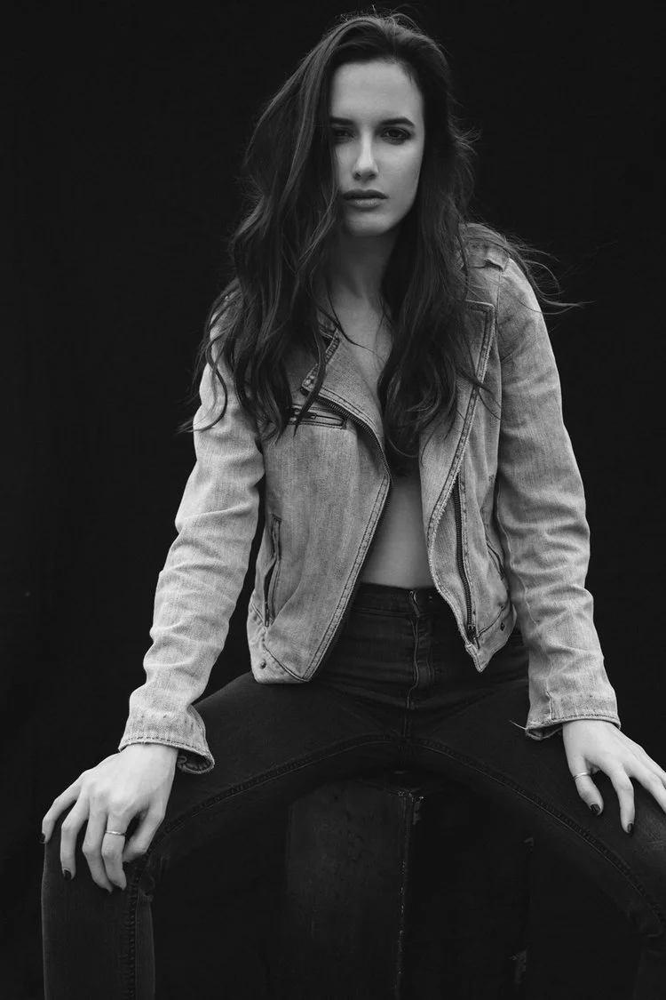 Megan Muhoberac | Madisonville, Mandeville & Covington Headshots