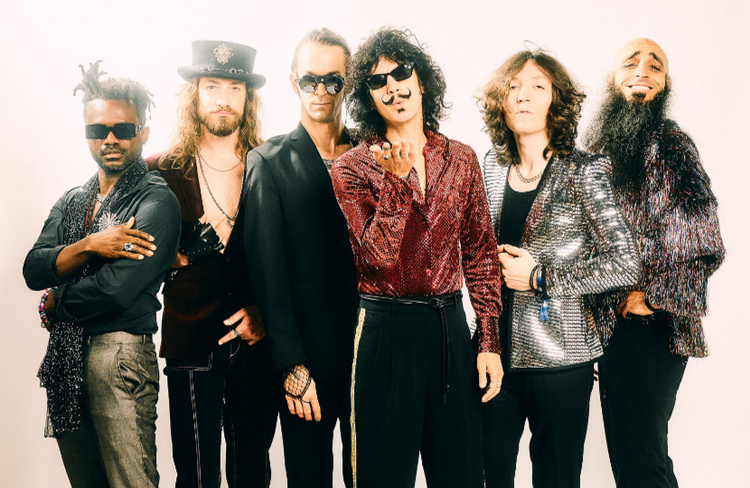 Foxy Shazam Premiere "Too Fast To Let Go" Video