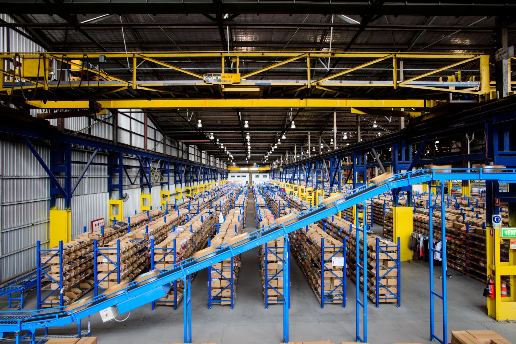 Williams Fashion Logistics