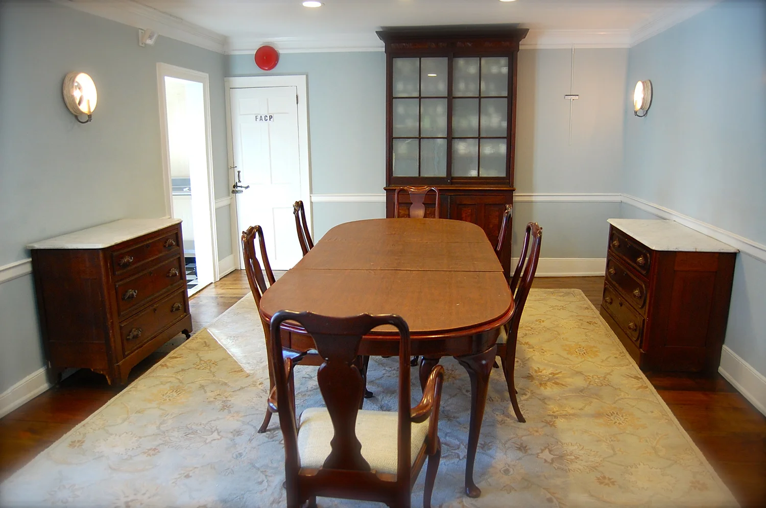 Tour — The Setauket Neighborhood House