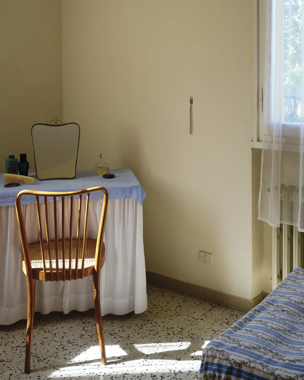 Giorgio Morandi: The Tranquil Beauty of his home featured in 'Still ...