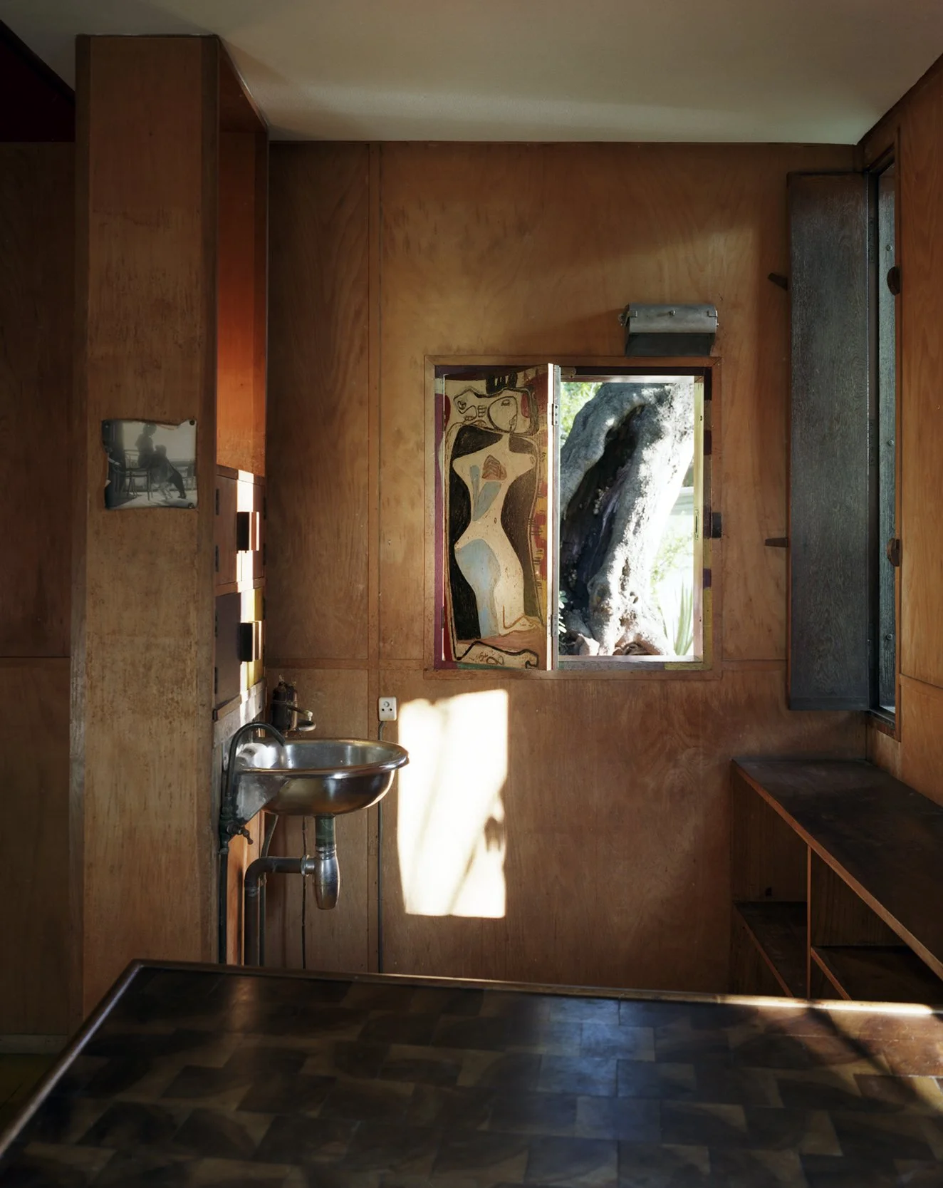 Step Inside Le Corbusier's Modest Cabin in the South of France ...