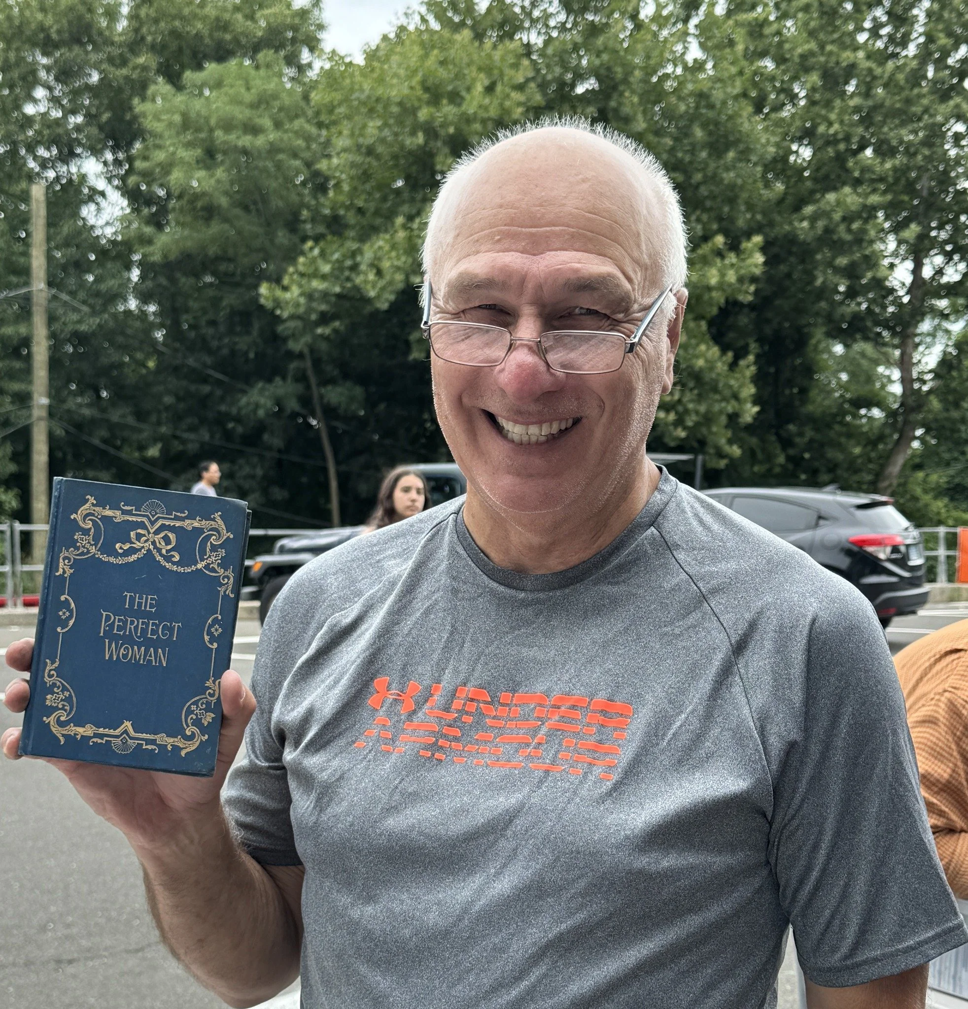 Greenwich Book Swap — BOOKS 4 EVERYONE