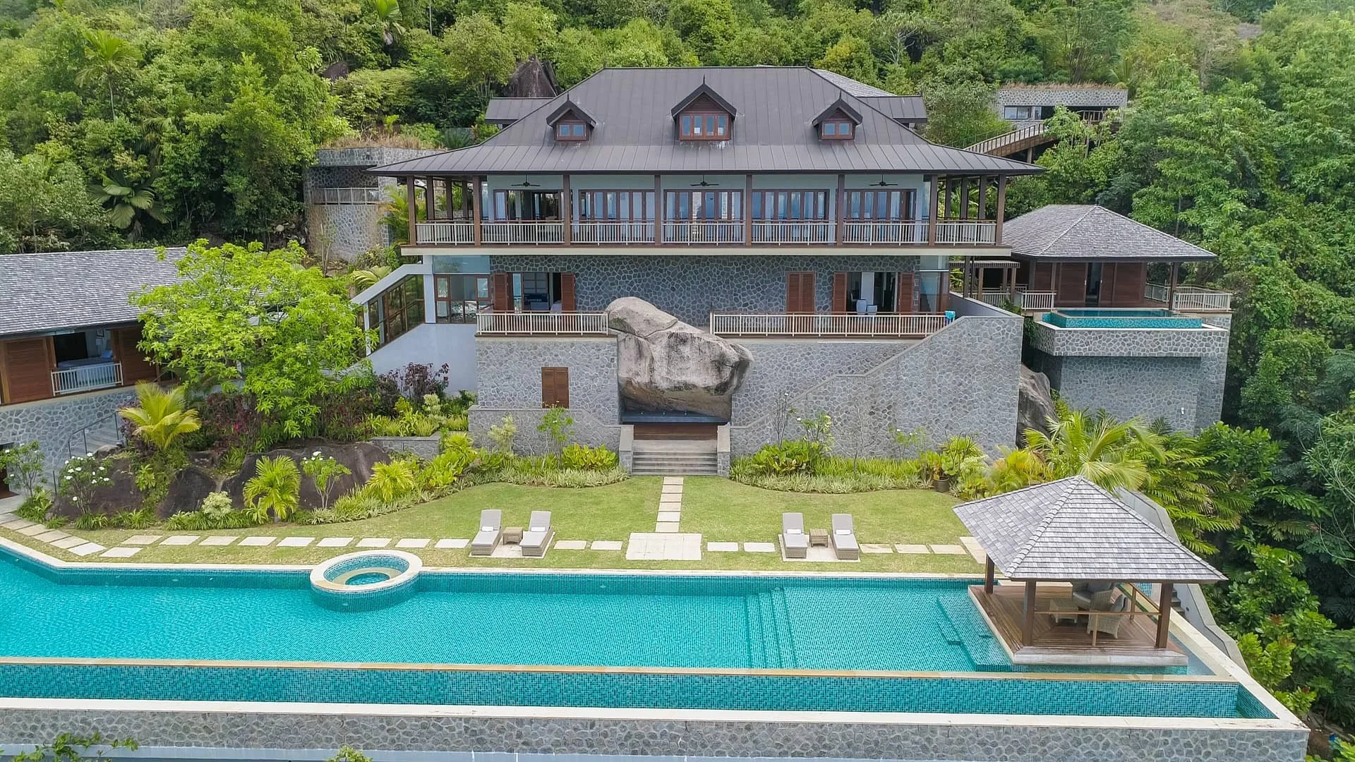 The Best Luxury Estate Villa For Rental in Mahe Seychelles | #1 Luxury ...
