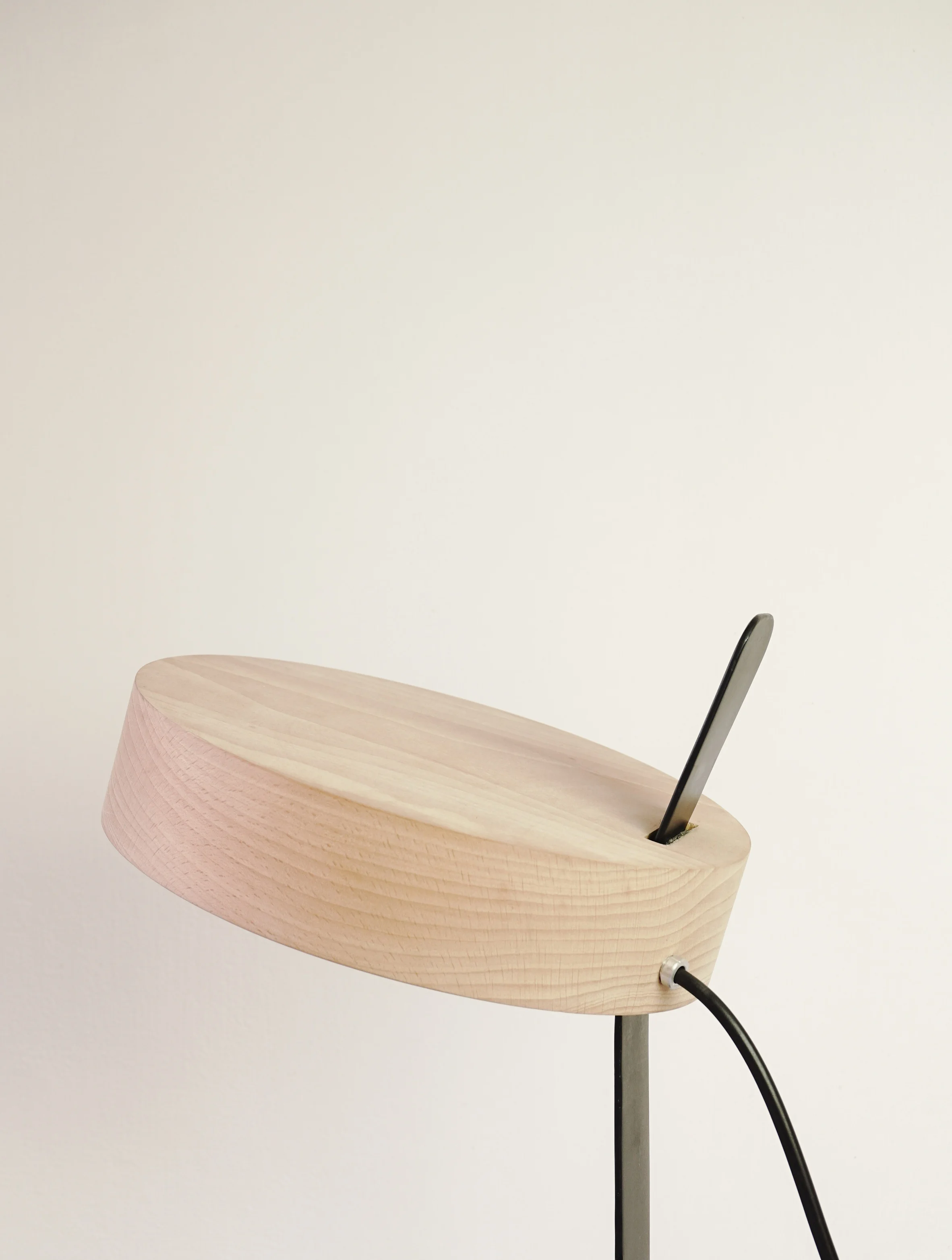 Counterpoise lamp — SAIF FAISAL design workshop