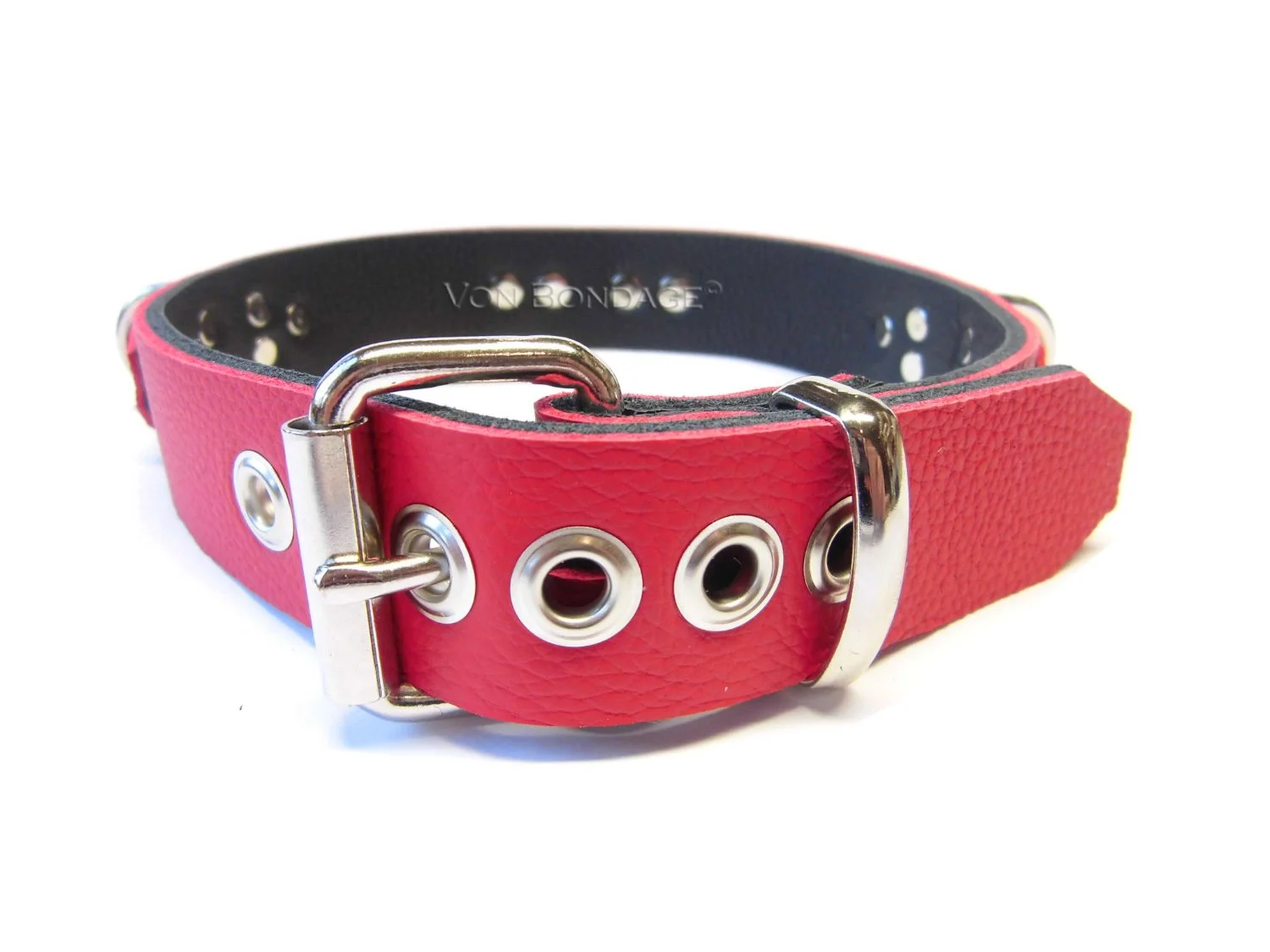 Red Lockable Bondage Collar w/D-Rings & Bondage Ring