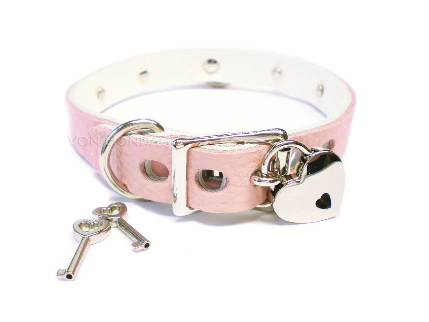 Lockable slave Collar with 3 Rings