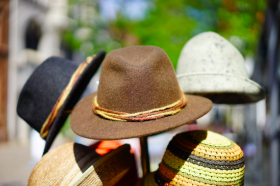 Here's How to Wear a Fedora and Look Stunning — Posh Lifestyle & Beauty ...