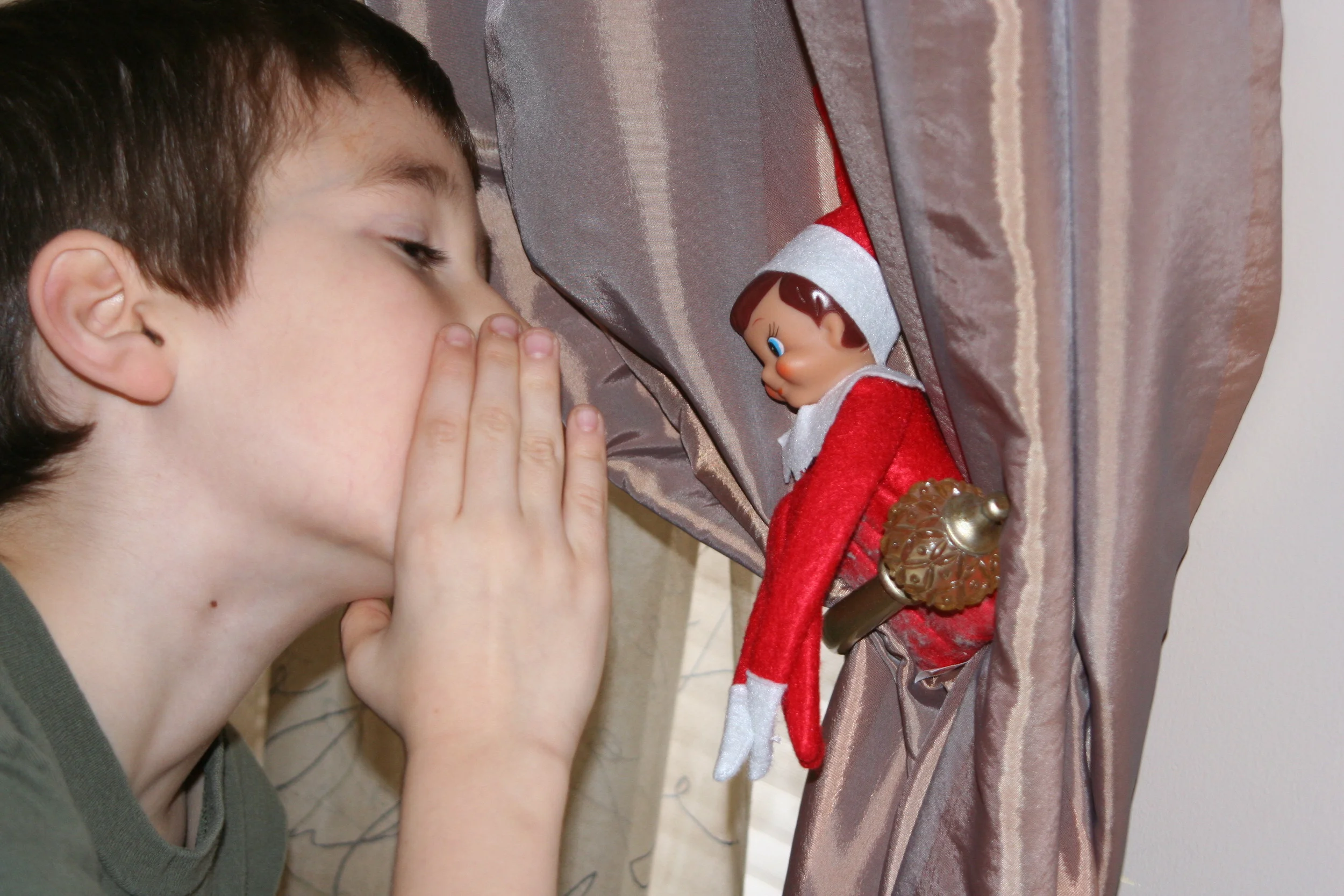 What Are Your Favorite Holiday Traditions? — Tiaras & Tantrums