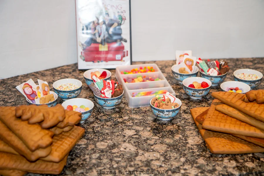 Christmas Activity: Gingerbread House + Printable — Tiaras & Tantrums