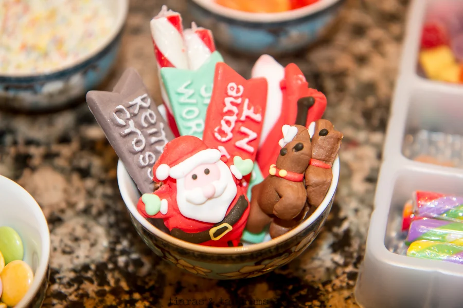 Christmas Activity: Gingerbread House + Printable — Tiaras & Tantrums