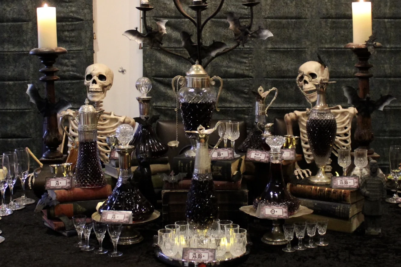 Halloween Vampire Party - Gothic Inspired — Chic Party Ideas