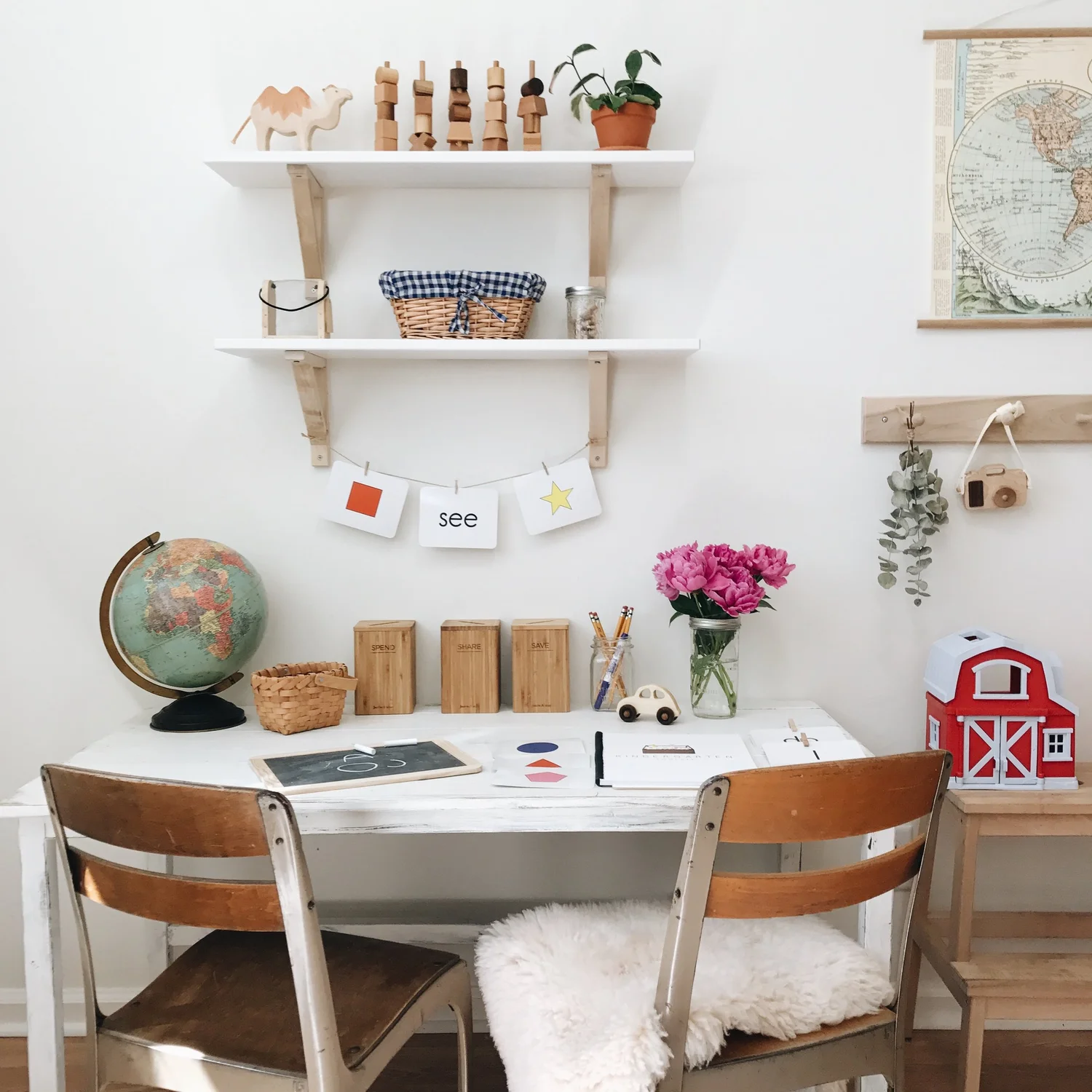 Kindergarten Toolkit — mini style