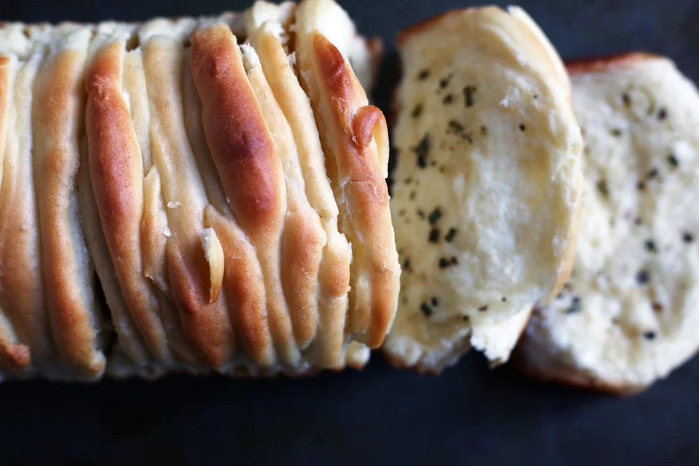 HERBED PULL-APART BREAD — 600 ACRES