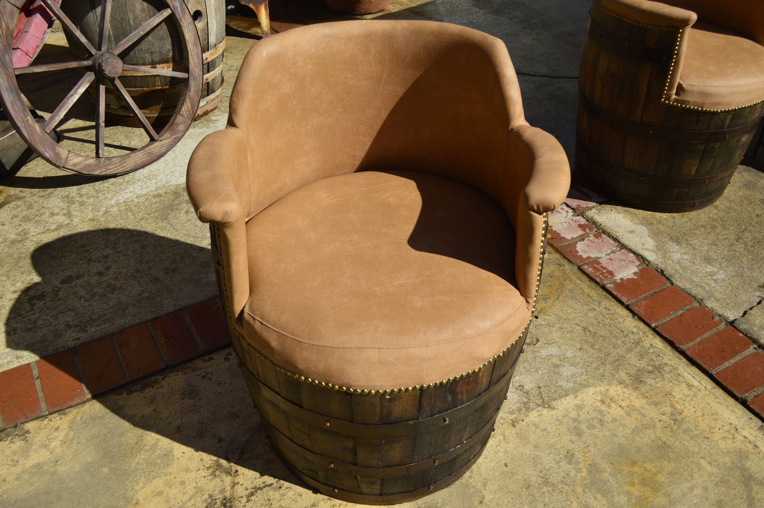 Prestige Barrel Chair — King Barrel