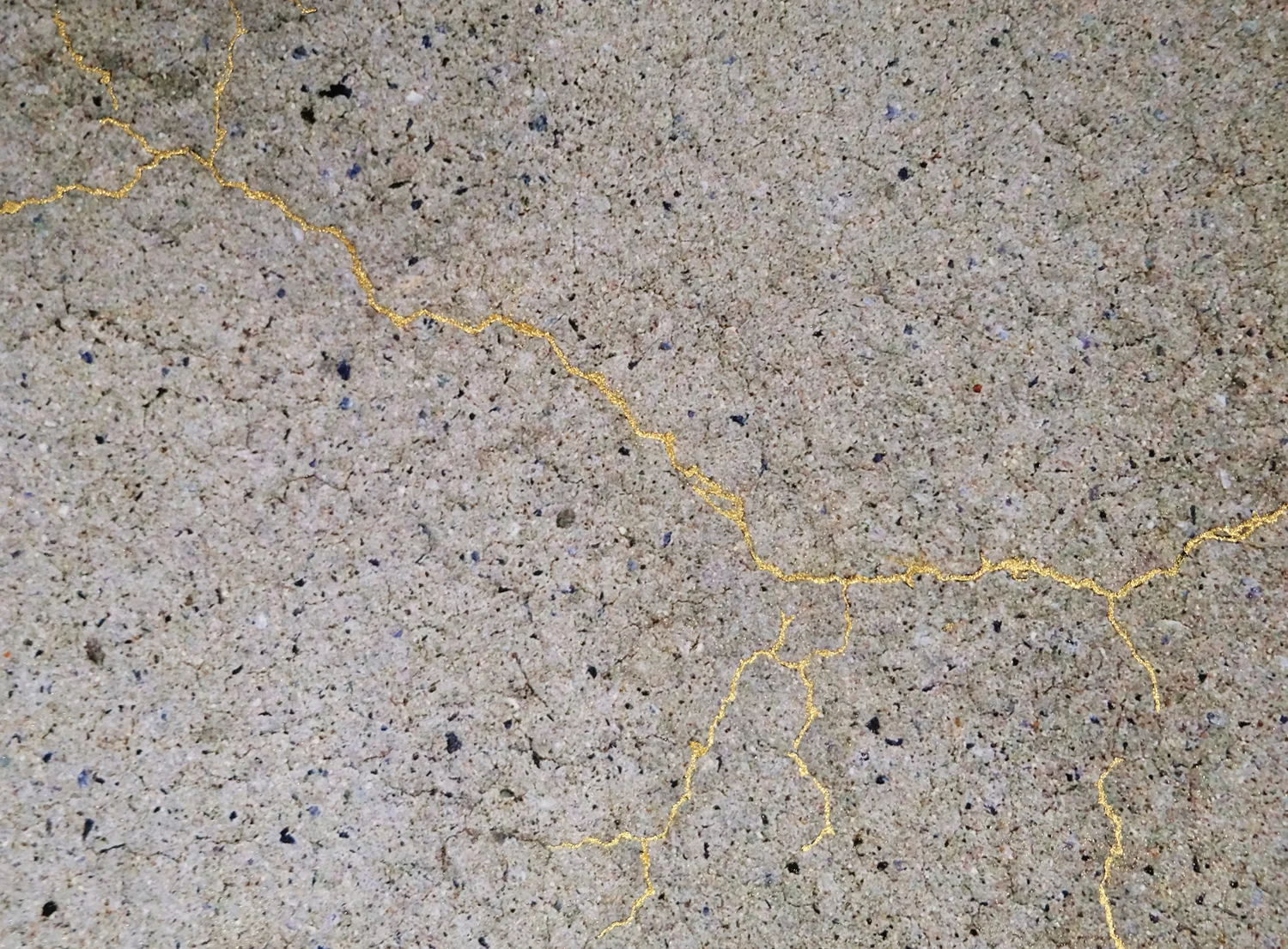 Sidewalk Kintsukuroi — R a c h e l ⋅ S u s s m a n ⤀