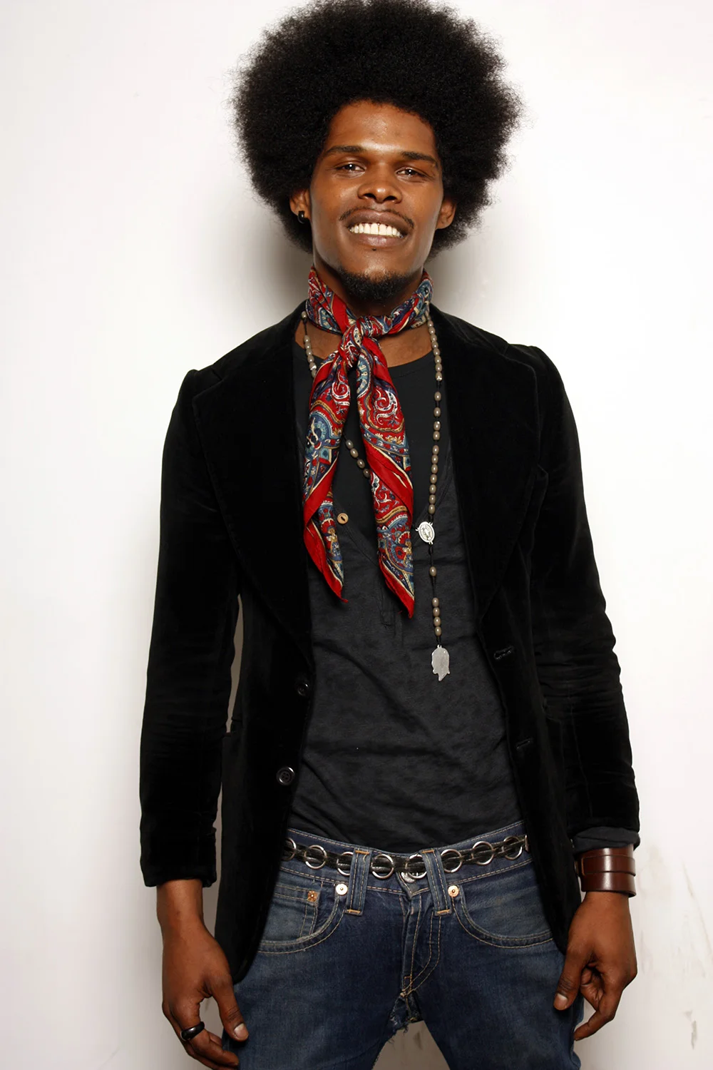 Lucas — Social Media Reps