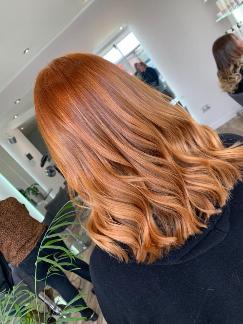 HAMPTON'S HAIRDRESSING