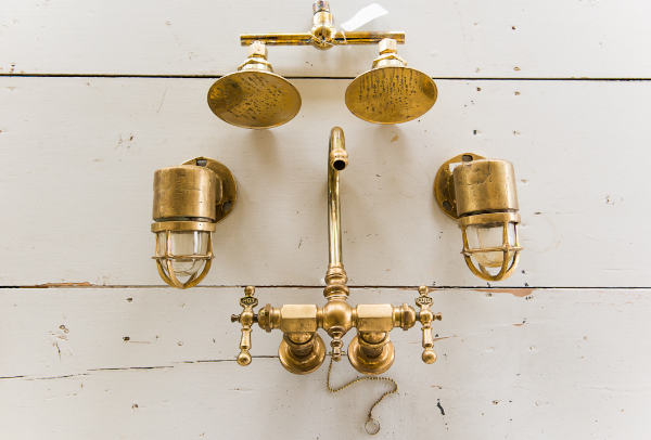 MODERN VINTAGE STYLE - DECOR - ANTIQUE BRASS — The Vintage Round Top