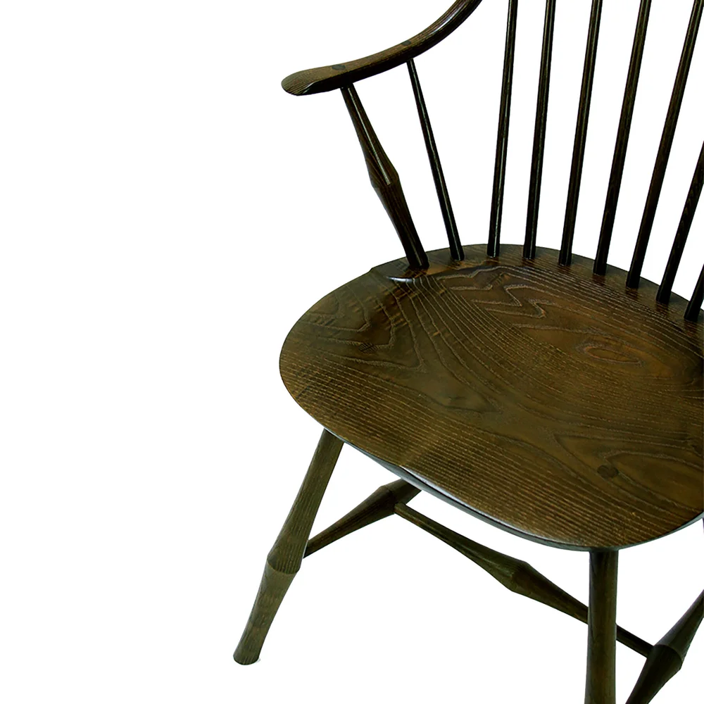 Wayland Elbow Chair | O&G Studio