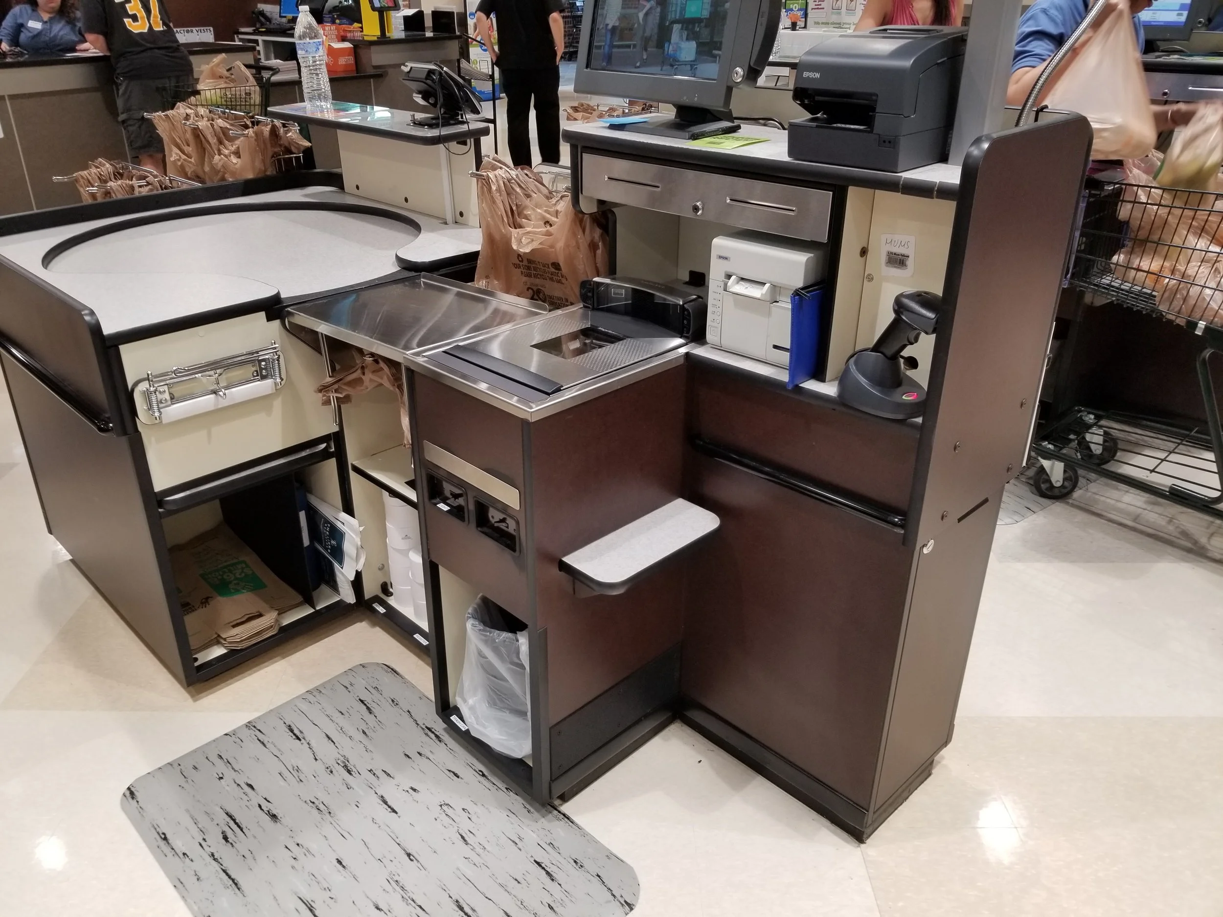 Harris Teeter Checkstand — EMI Industries