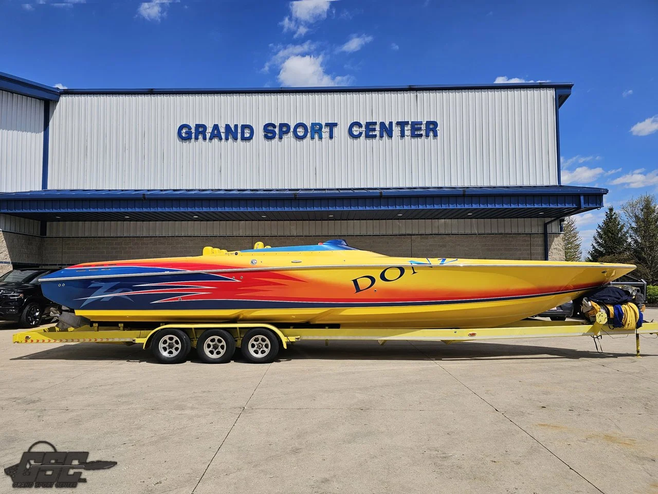 Performance — Grand Sport Center