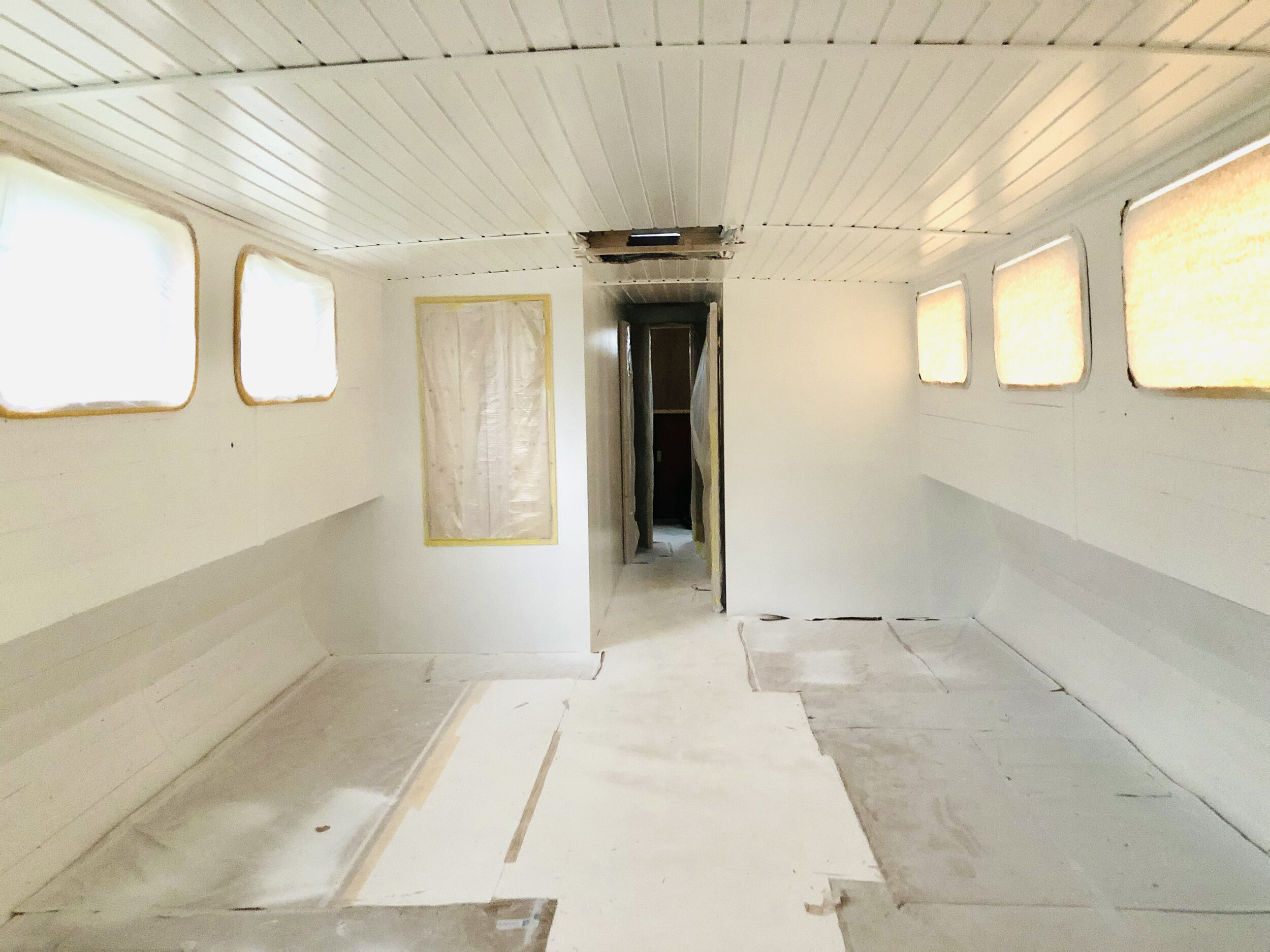 Dutch barge conversion — hellyscholten.com