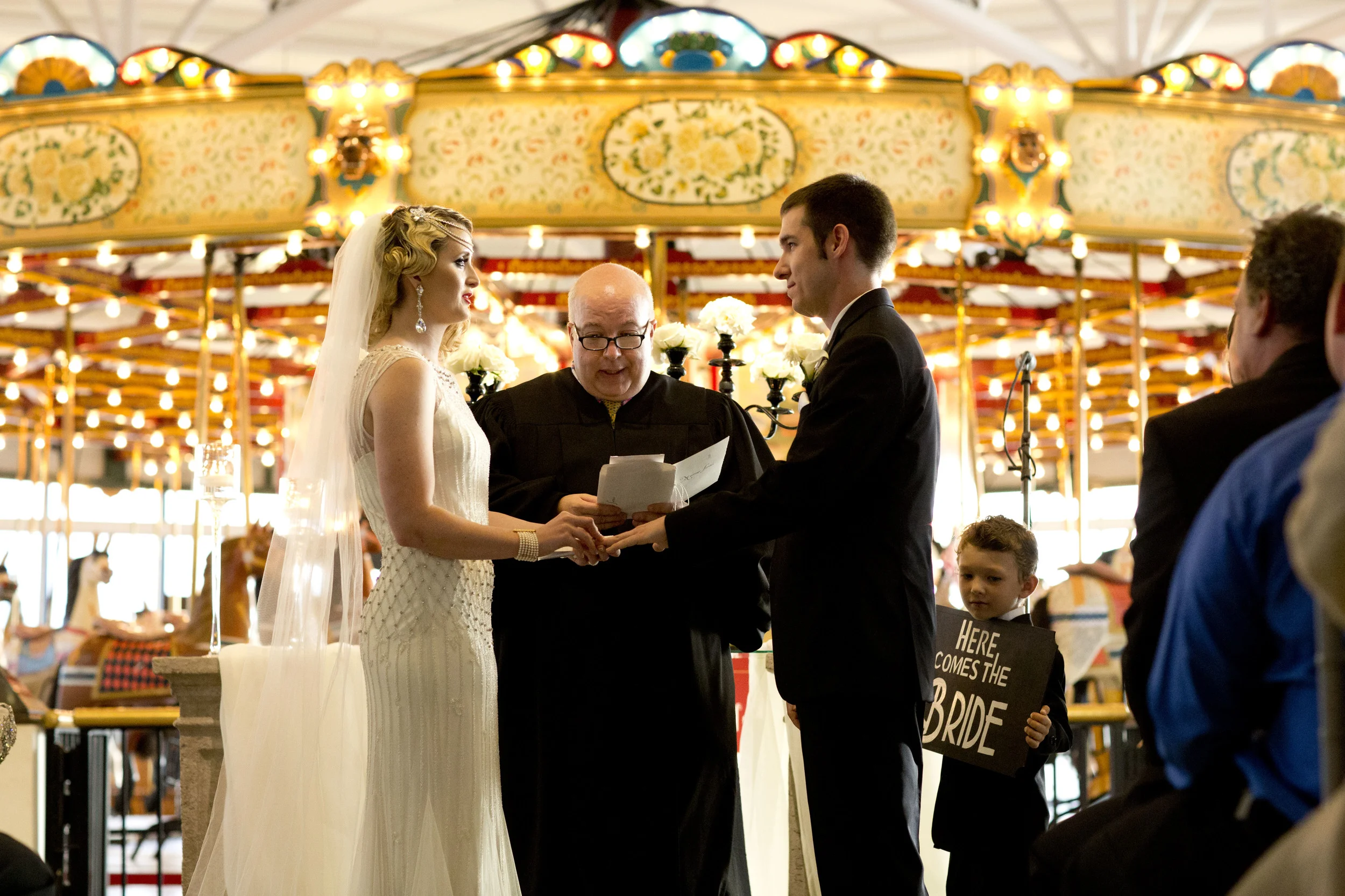 Danielle + Dan | New York State Museum Wedding — Laura Harris ...