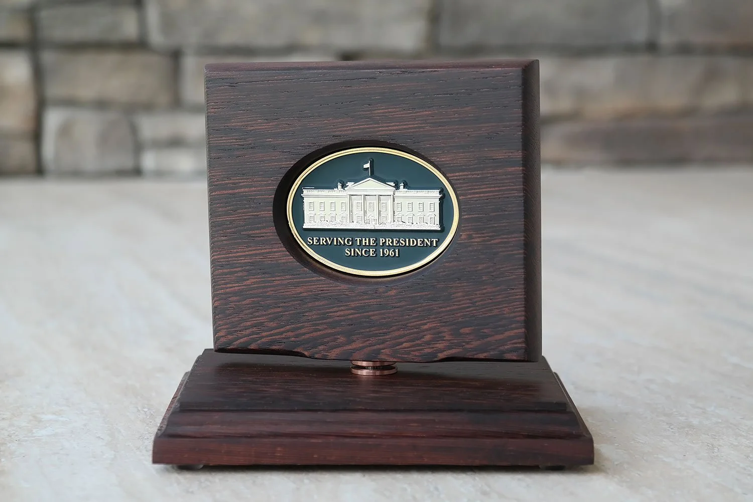Challenge Coin Displays | Custom Challenge Coin Personalized Gifts
