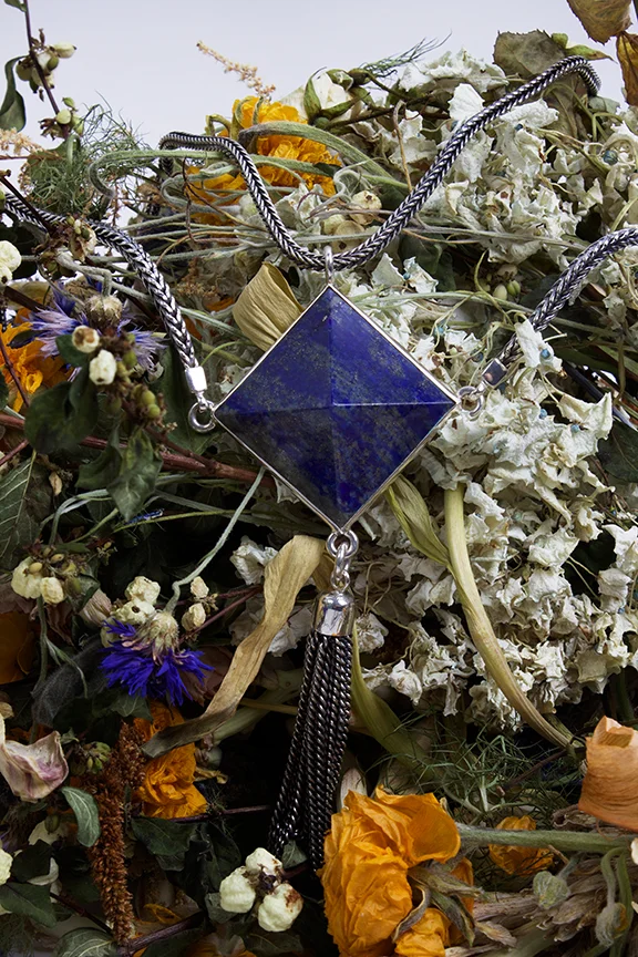 ManiaMania Mania — Garment Modern + Vintage