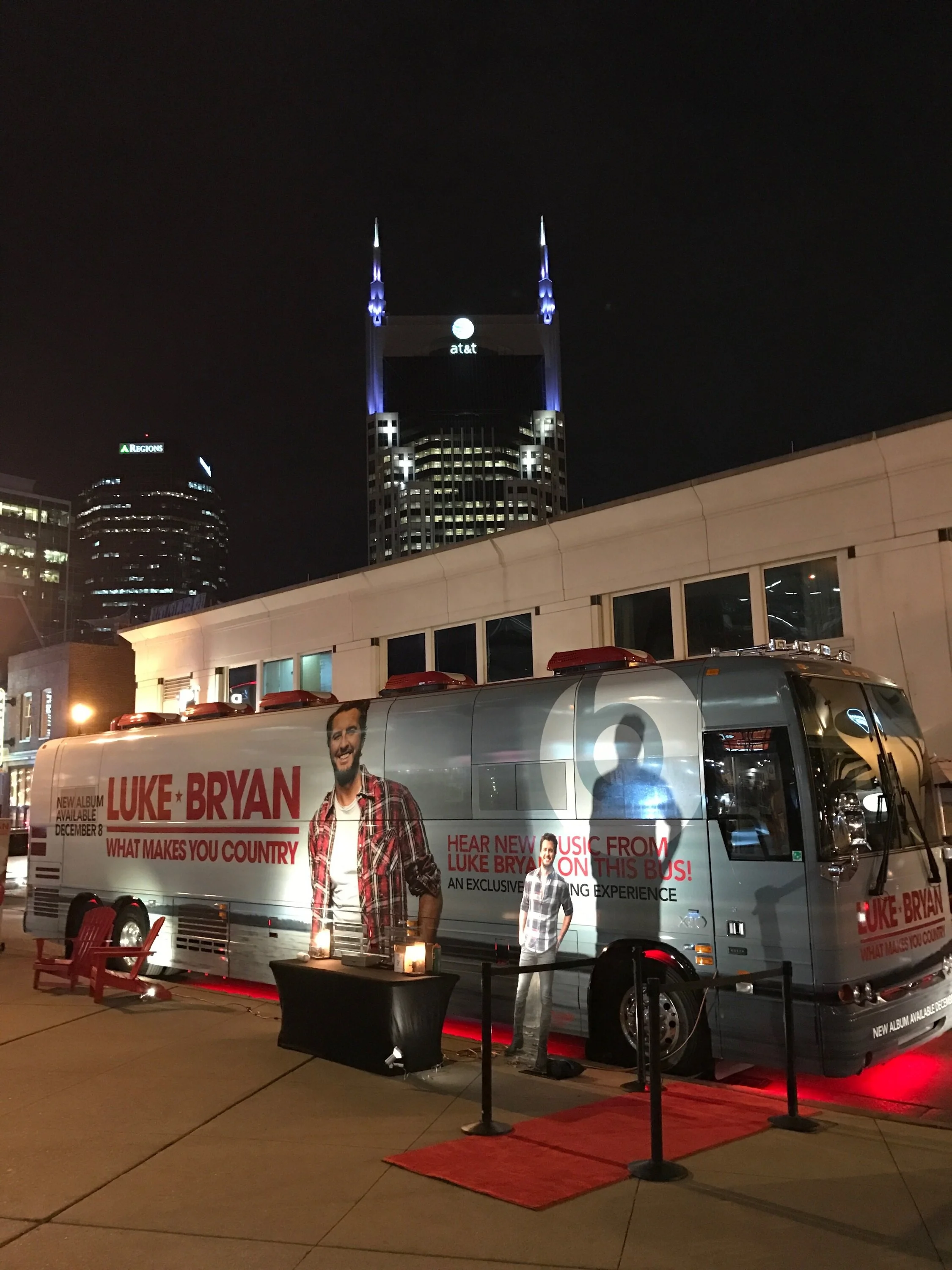 Luke Bryan Tour Bus