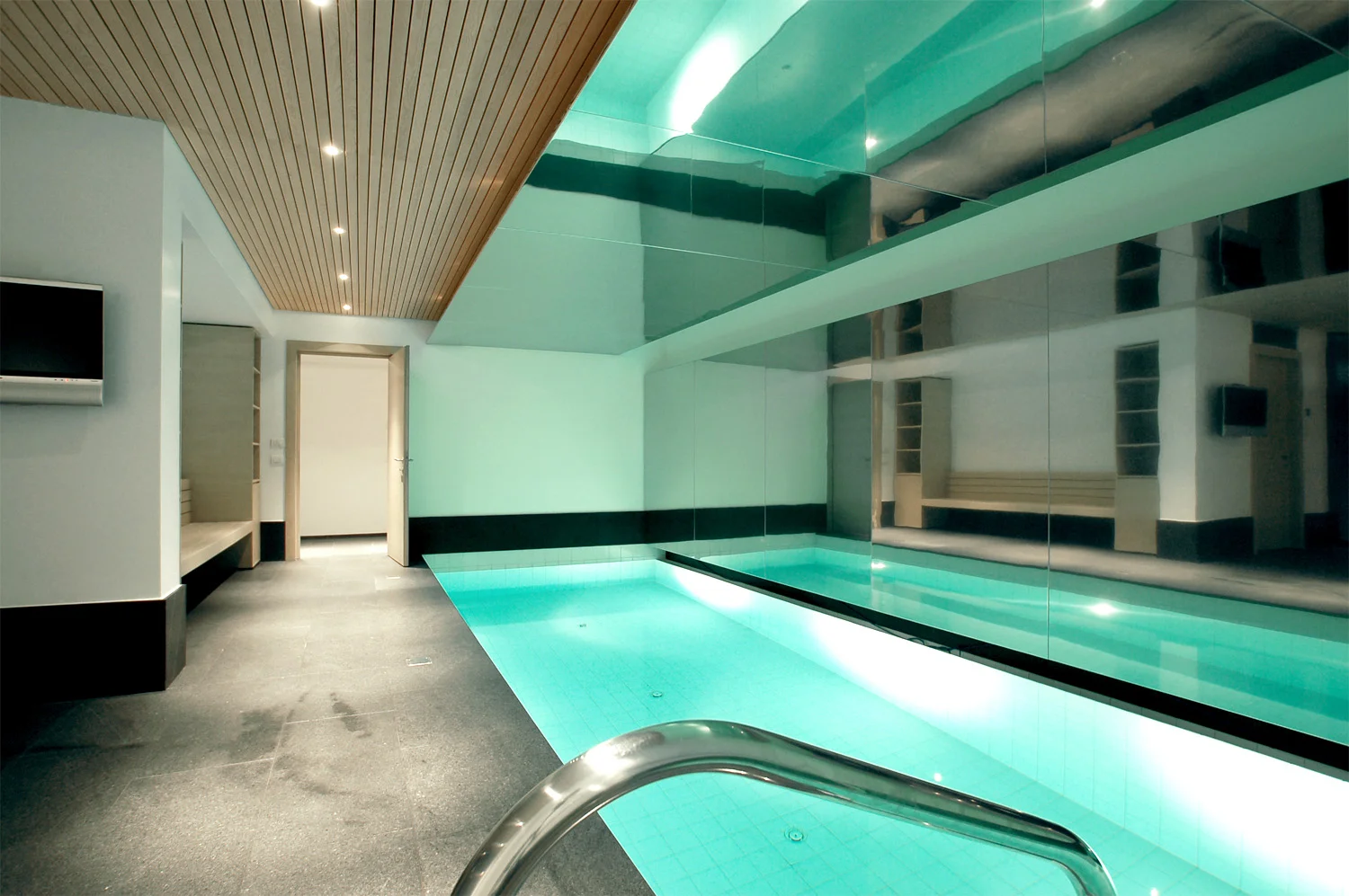 Piscina Interna Casa SG